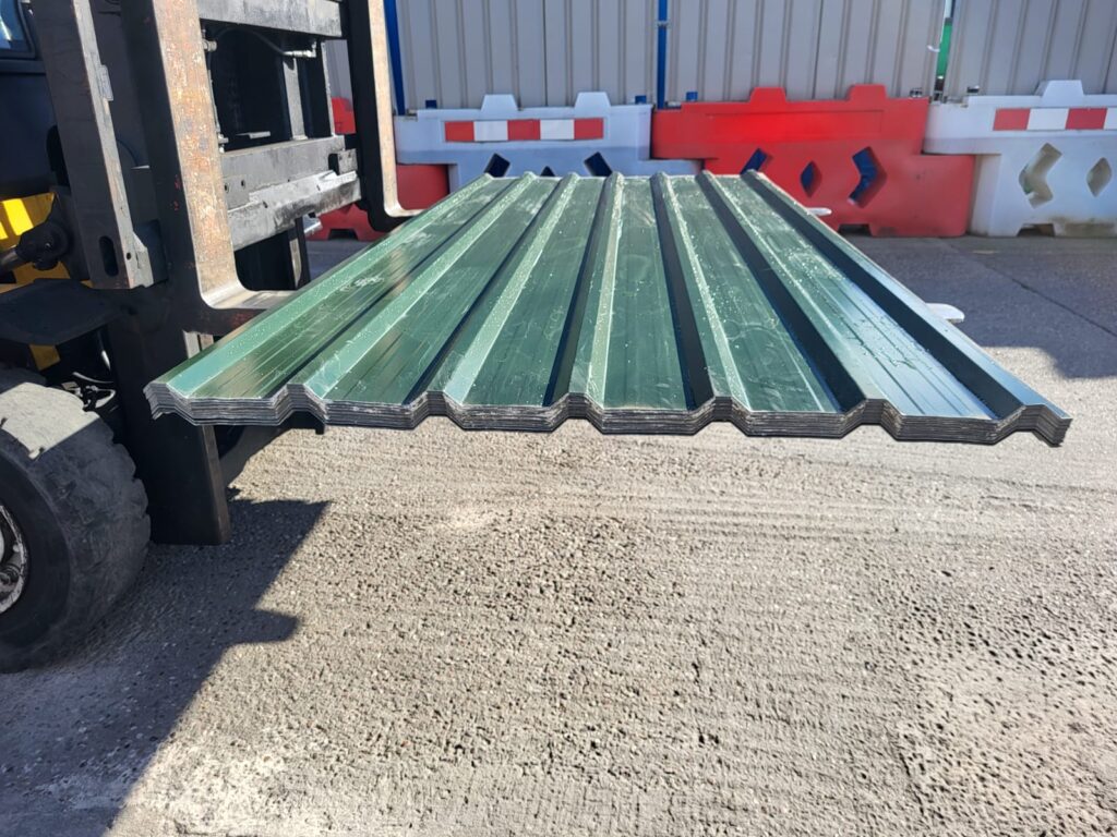 Cheap Packs of Juniper Green PVC Plastisol Coated Low Profile Roofing ...