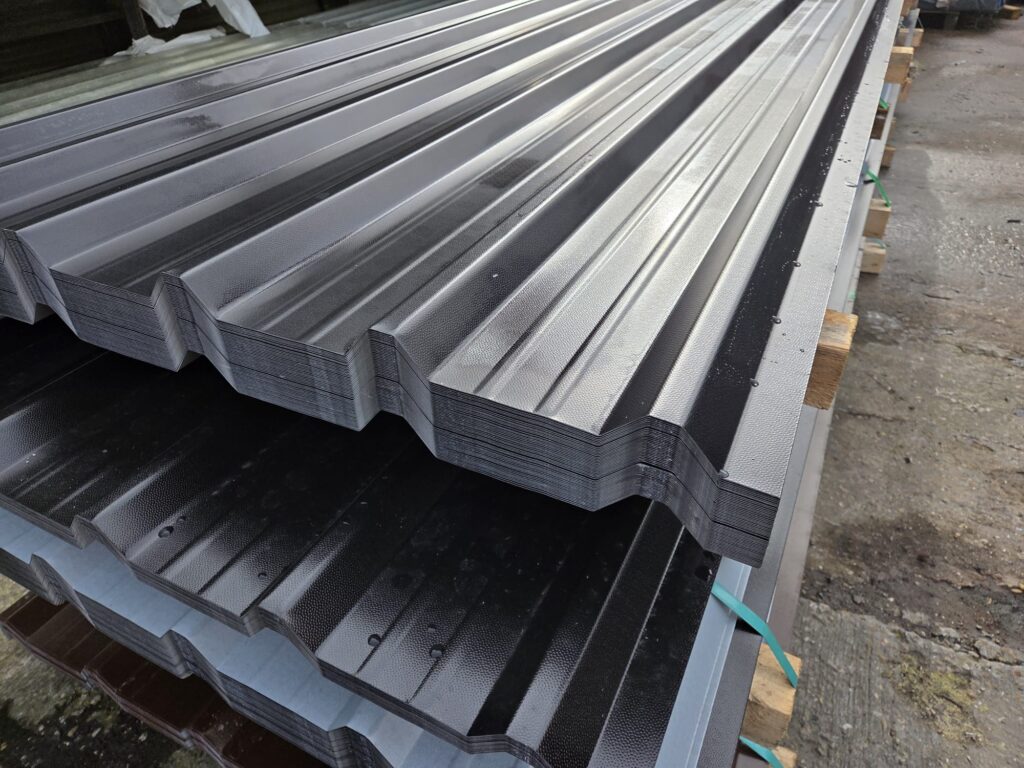Very Cheap Box Profile Black PVC Plastisol Coated Scintilla 0.7mm Heavy ...
